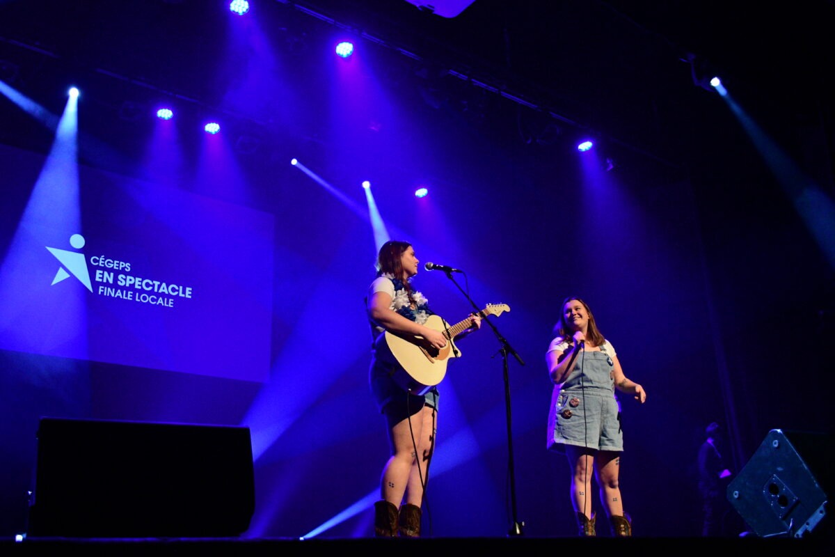 Cégeps en spectacle : une vitrine sur le talent local - Cégep de l ...